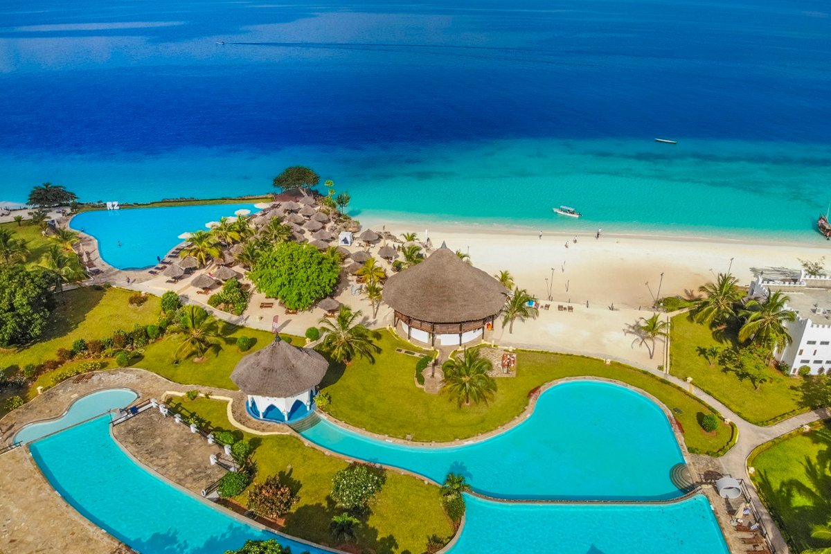 How to Choose the Perfect Zanzibar Beach Resort - Boker Adventures